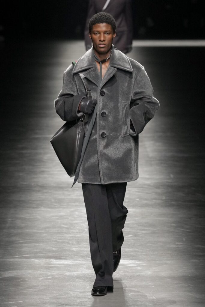 Gucci Fall 2024 Menswear Collection: O Toque Moderno e Elegante de ...