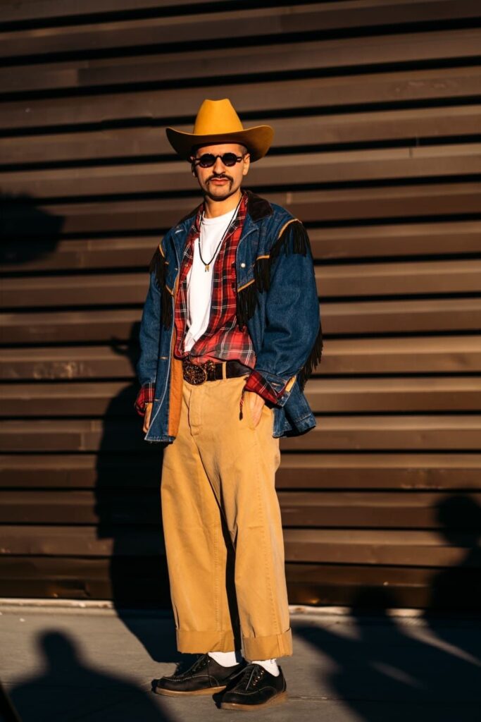 Cowboy Core está em alta; confira dicas para criar looks icônicos ...